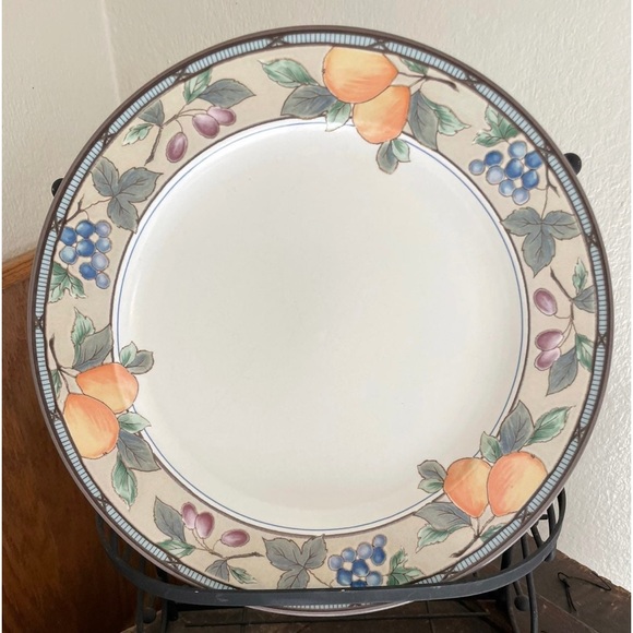 Mikasa | Dining | Mikasa Intaglio Garden Harvest Large Serving Platter ...
